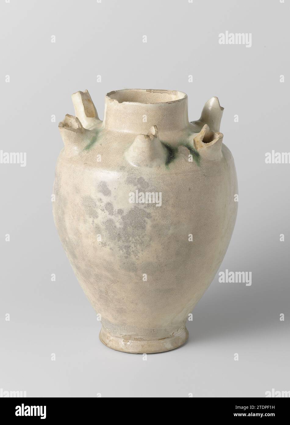 Ovoid vase with six tubes, anonymous, c. 907 - c. 960 Egg -shaped vase of stoneware, covered ...