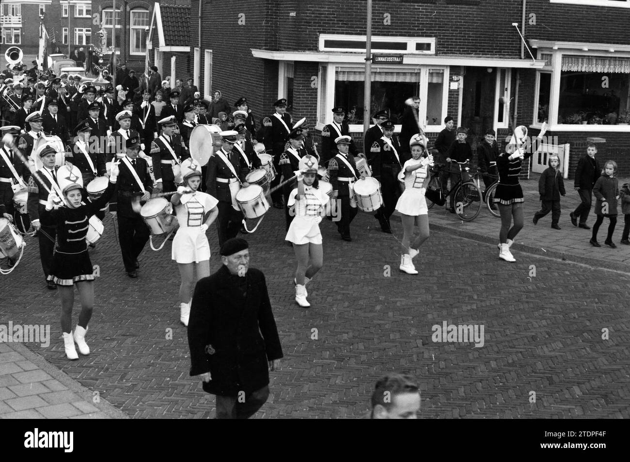 Rotterdam corps hi-res stock photography and images - Alamy