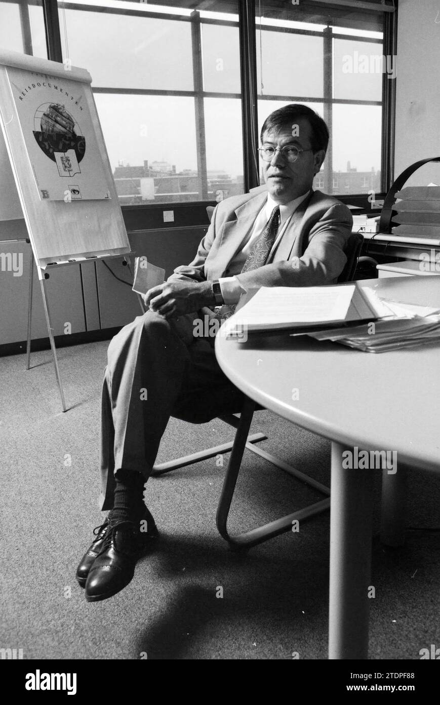Mr. de Ruiter, BZ, 28-09-1994, Whizgle News from the Past, Tailored for ...