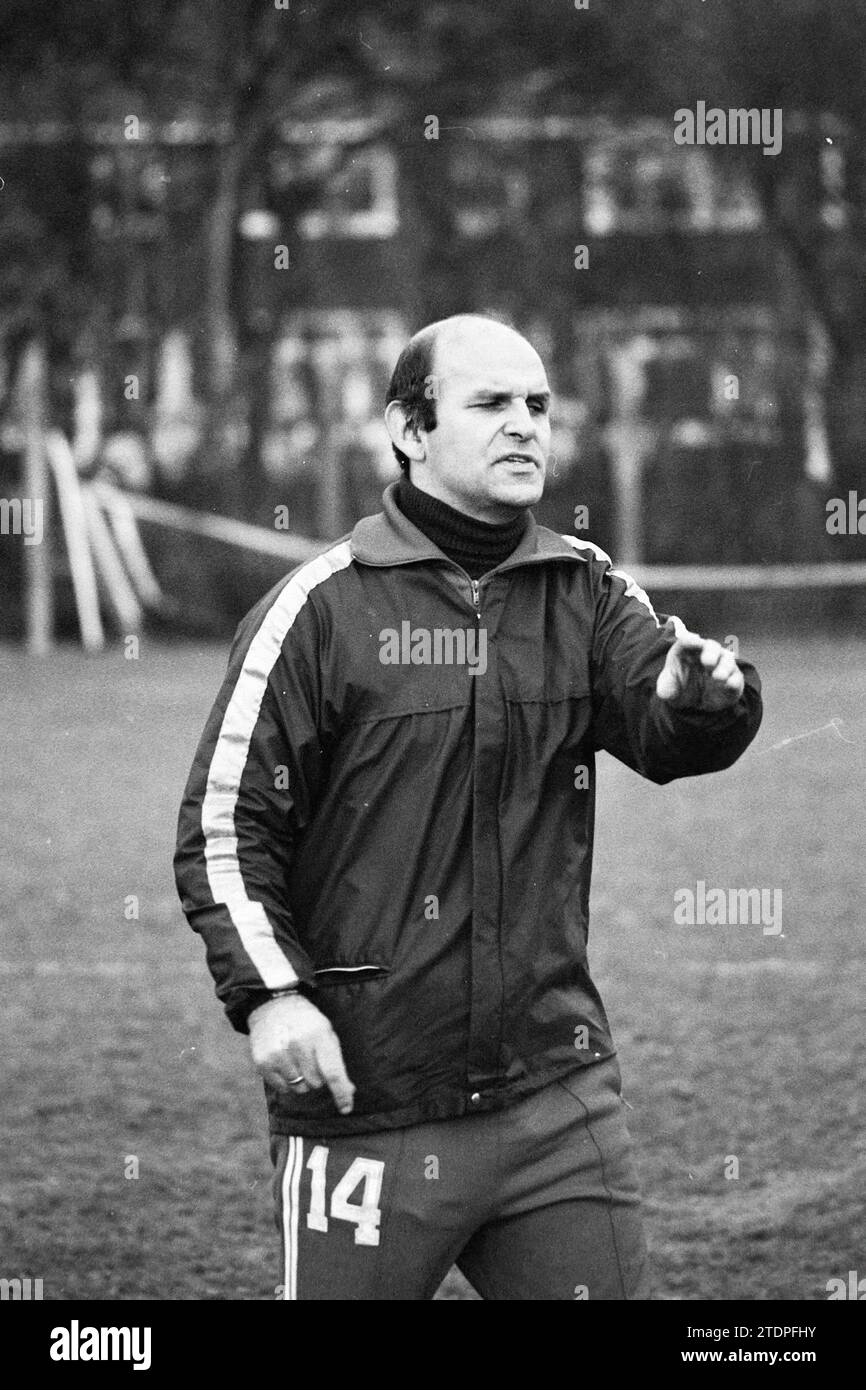 Barry hughes trainer hi-res stock photography and images - Alamy