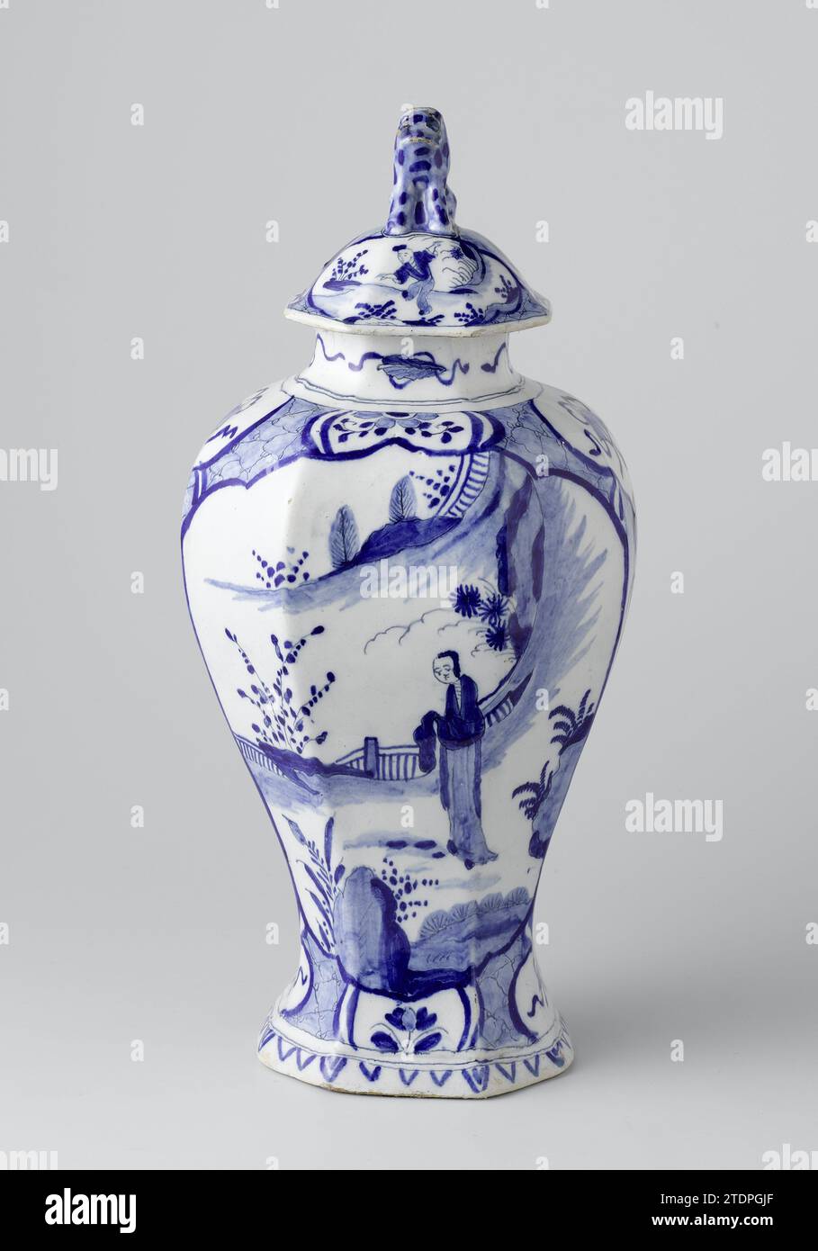 Garniture with three vases and two beaker vases, De Drie Posteleyne ...