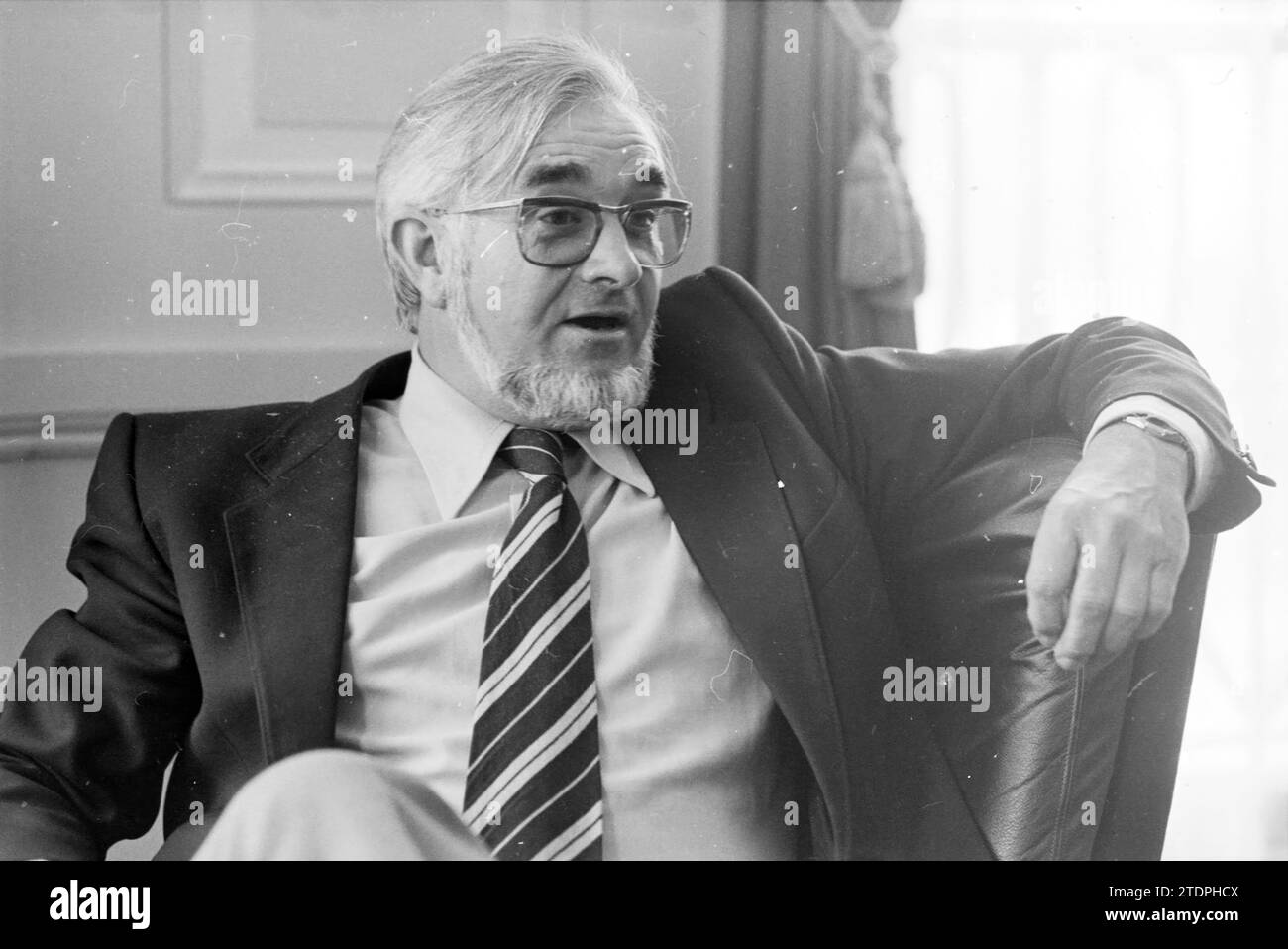 Mr Hageman and Hagedoorn National Geological Service, Persons, 15-10 ...