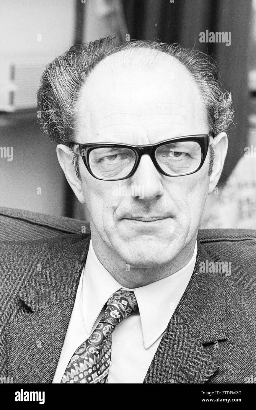 Portrait of Mr. Drost, Portraits, 20-04-1972, Whizgle News from the ...