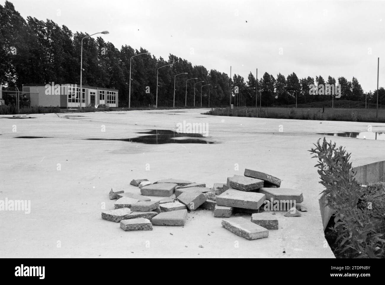 Overview of the Kennemerland artificial ice rink, Ice, ice rink, ice ...