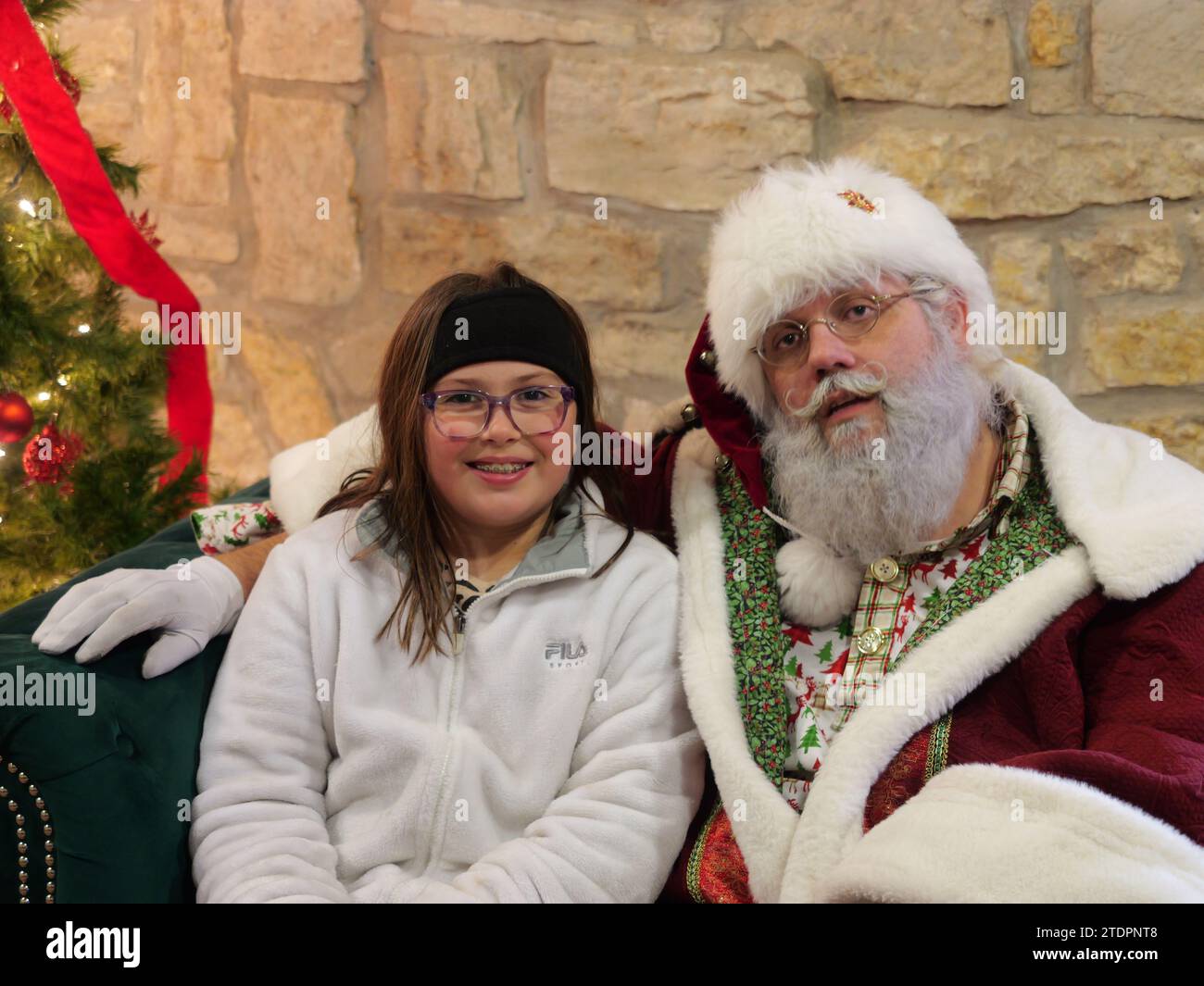 Kansas City, Missouri - December 14, 2023: Glowild Christmas Lights at ...
