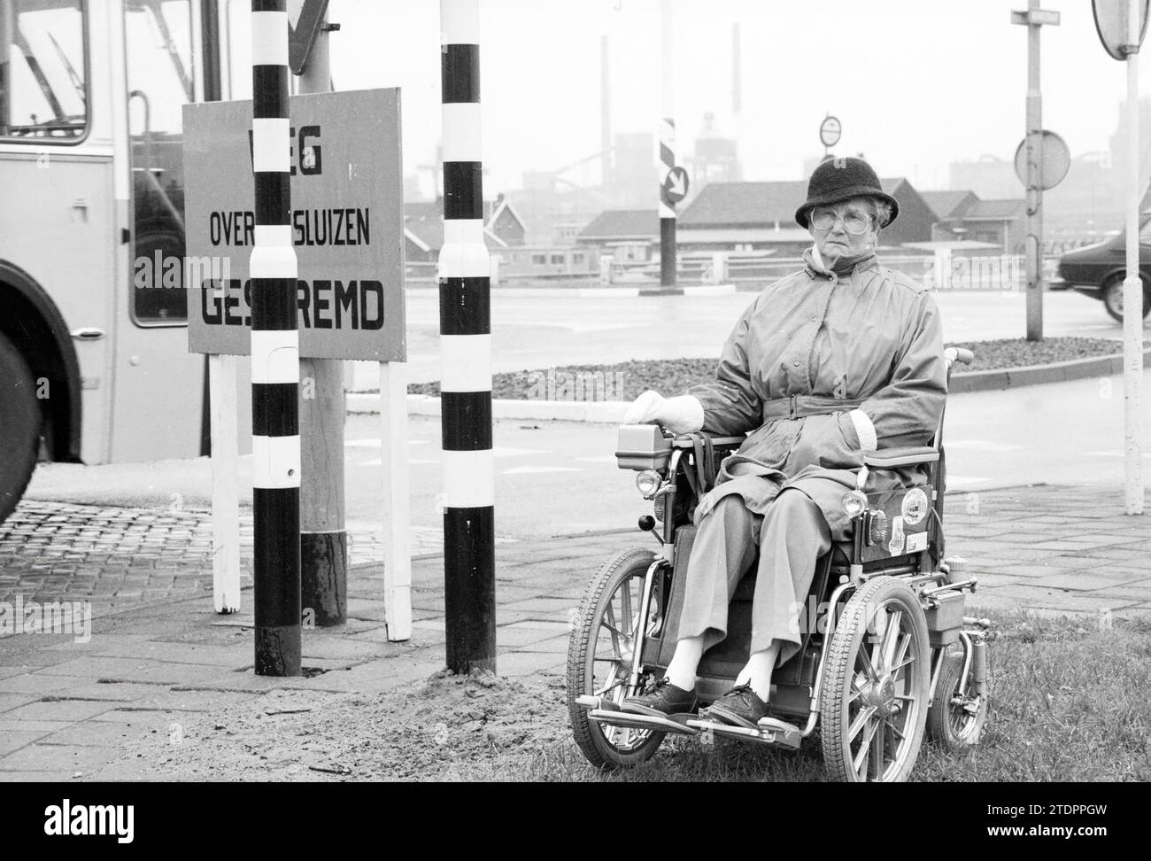 Invalid carriage hi-res stock photography and images - Alamy