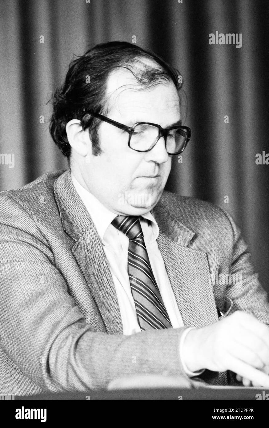 Van gelder papier hilten amsterdam portraits hi-res stock photography ...