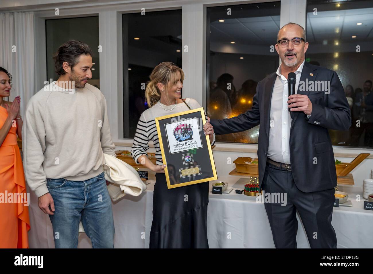 Miami Beach Emergency Medicine Education Foundation Holiday Fundraiser ...