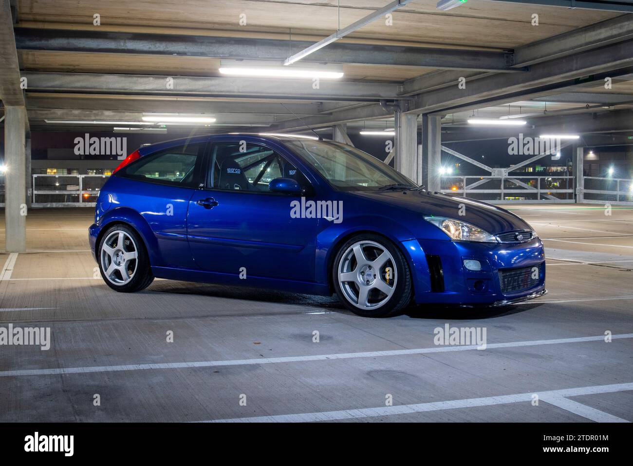 Mk1 Ford Focus RS and 3 door Ford Sierra Cosworth modern classic ...