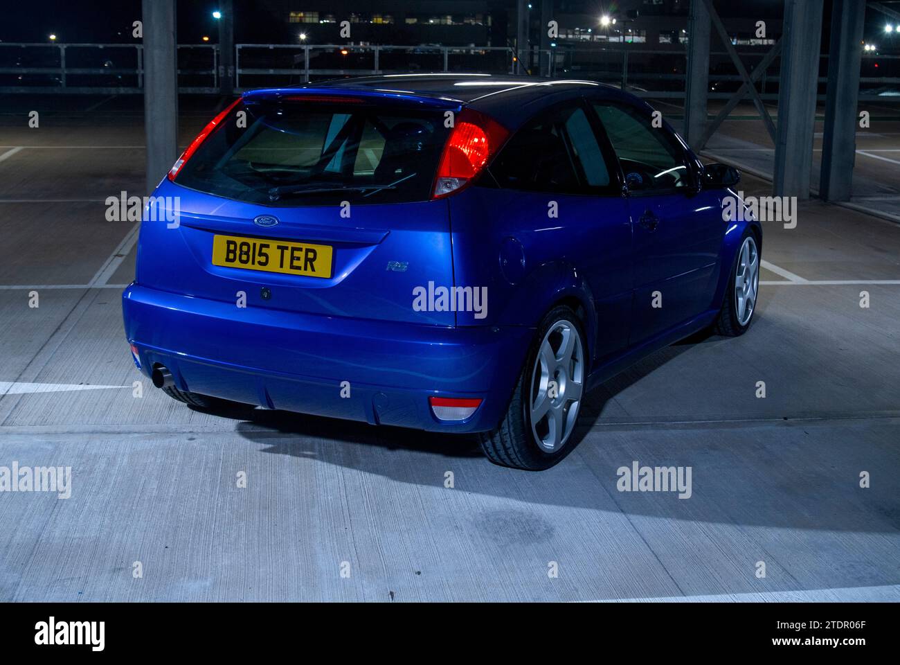 Mk1 Ford Focus RS and 3 door Ford Sierra Cosworth modern classic ...