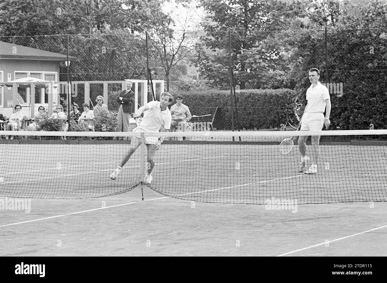 Doubles tennis bloemendaal hi-res stock photography and images - Alamy