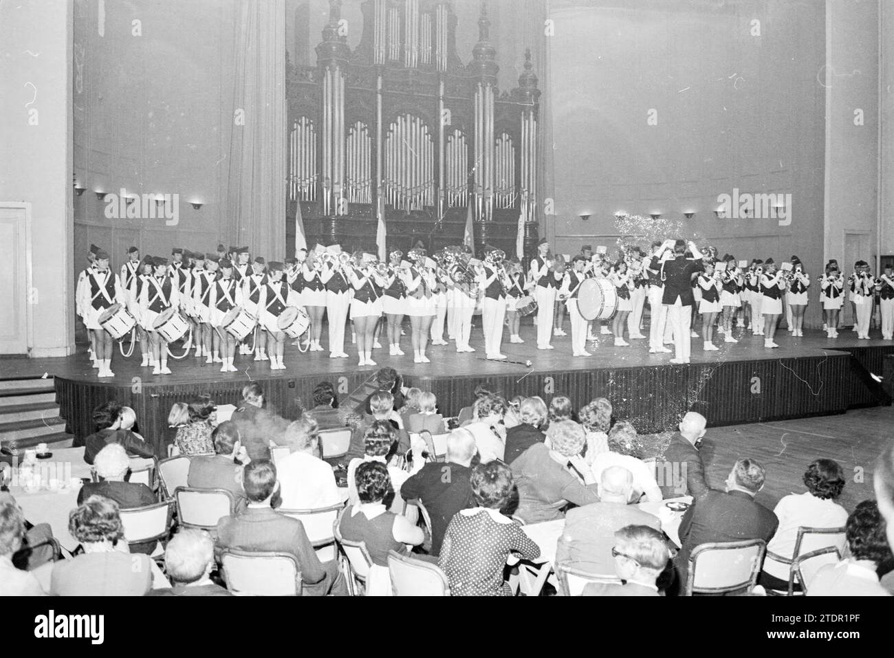 Presentation drum band bato hi-res stock photography and images - Alamy