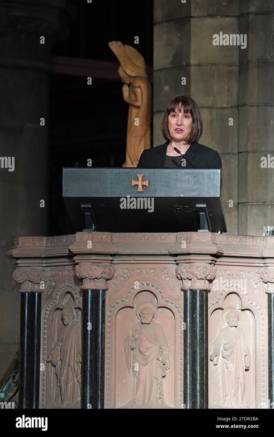 Shadow chancellor, Rachel Reeves reads a eulogy during the memorial ...