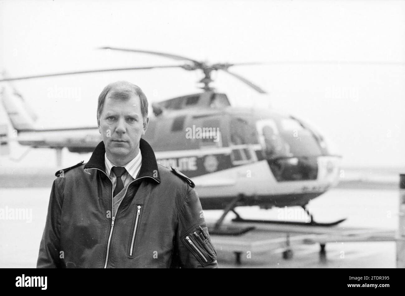 Helicopter pilot raasveld schiphol hi-res stock photography and images ...