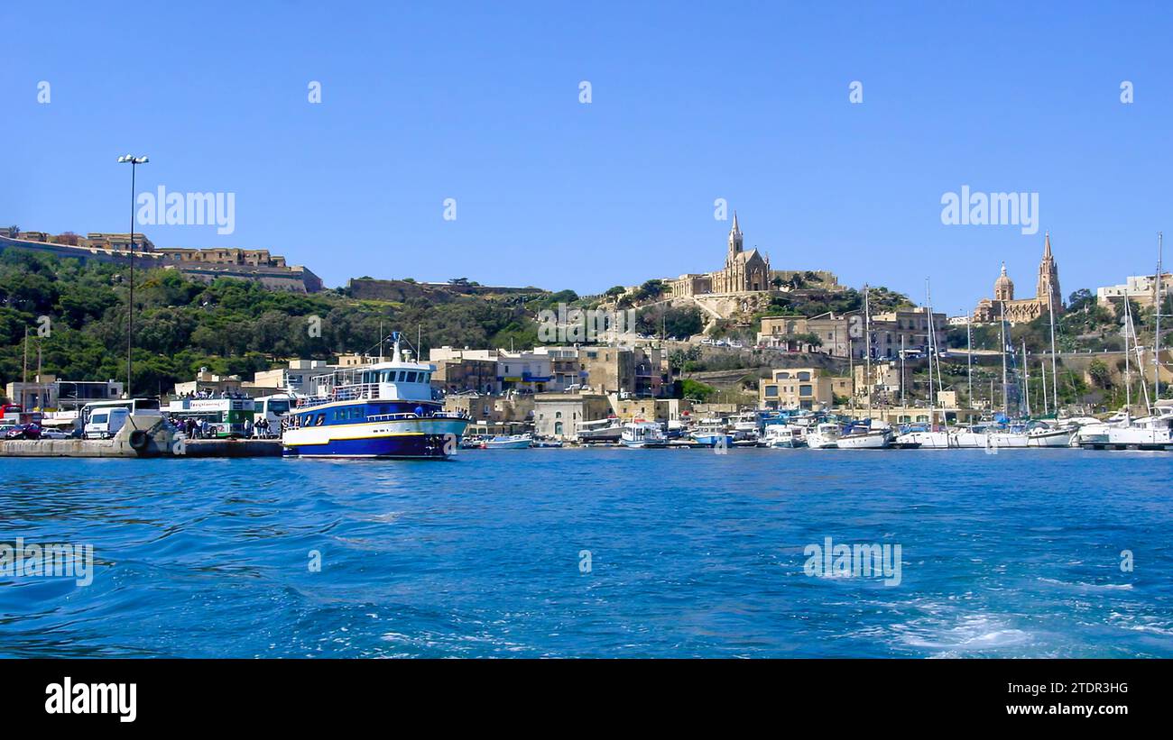 Beautiful view harbour ships hi-res stock photography and images - Alamy