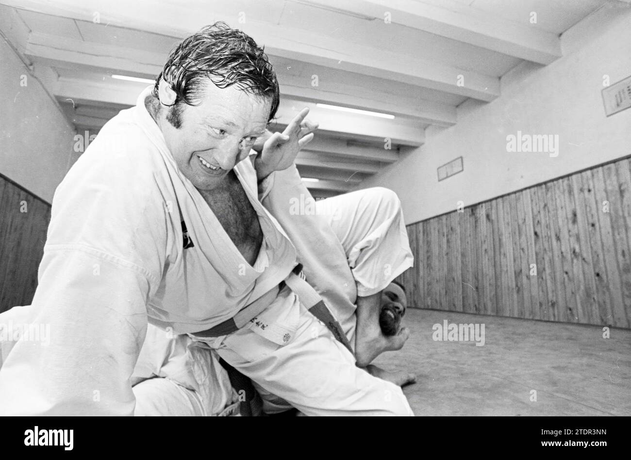 John bluming karate hi-res stock photography and images - Alamy