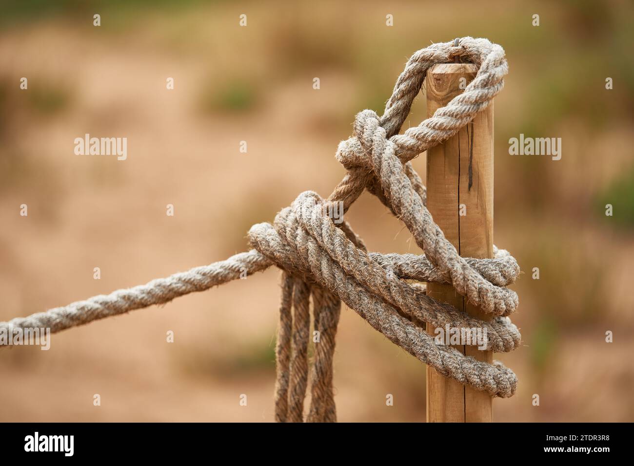 View of the pole and rope over blur background Stock Photo - Alamy