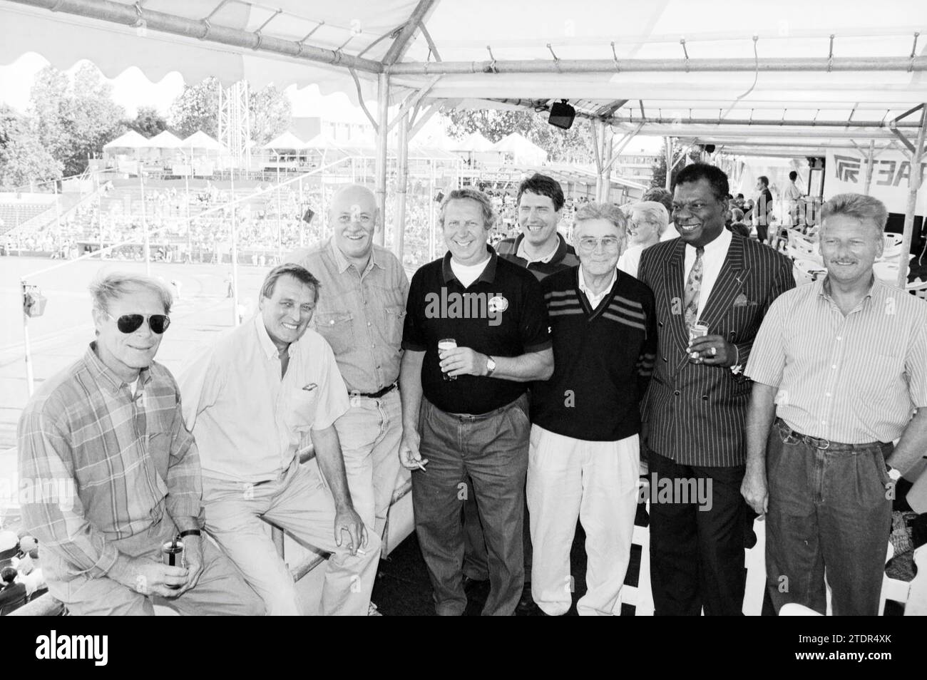 Historical team handball hi-res stock photography and images - Alamy