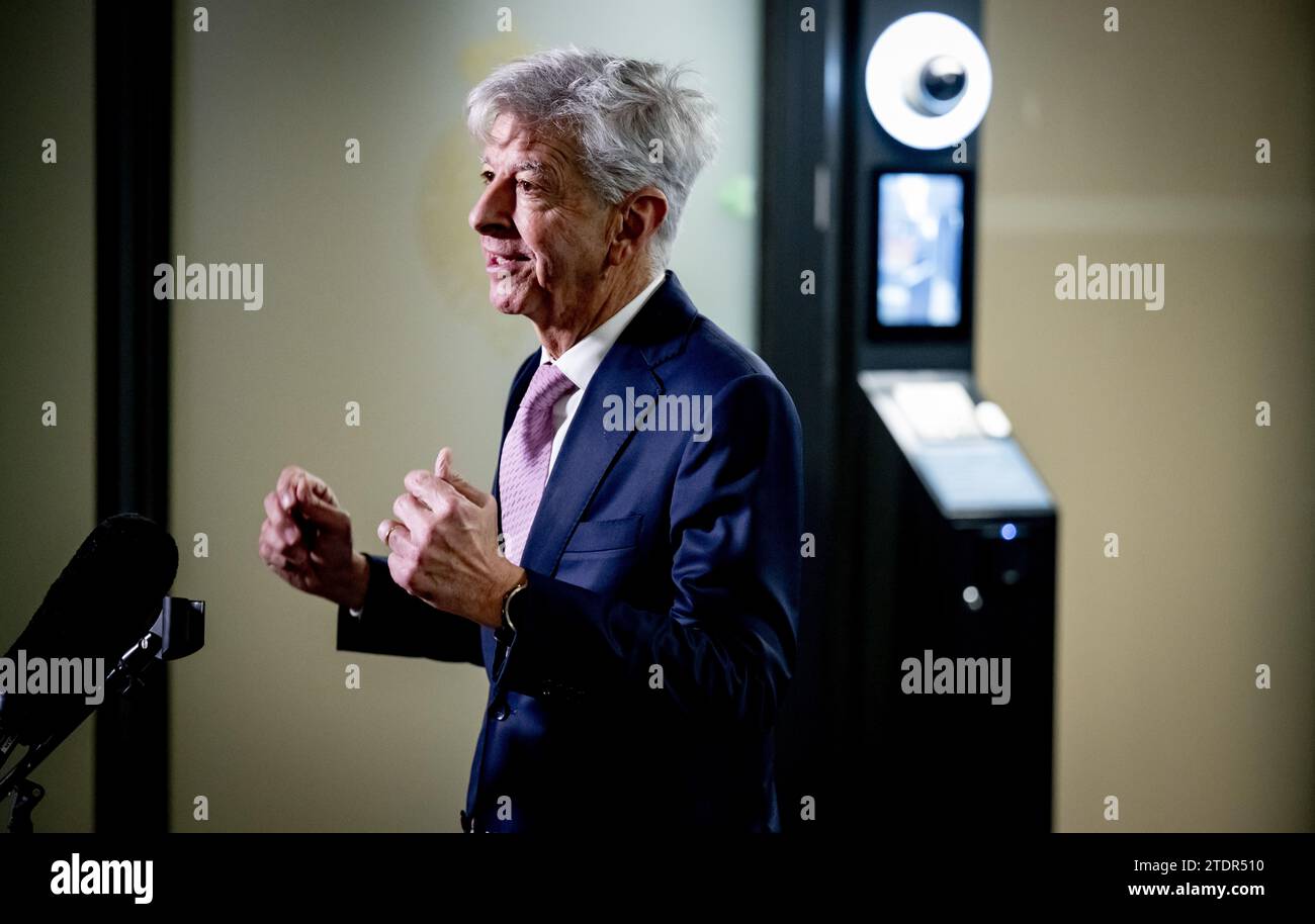 THE HAGUE - Informer Ronald Plasterk after a conversation with Dilan ...