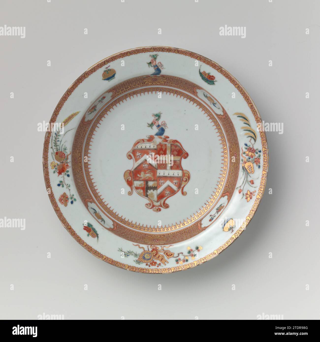 Soup plate with the arms of the Sayer, Woodhave and Brooke family ...