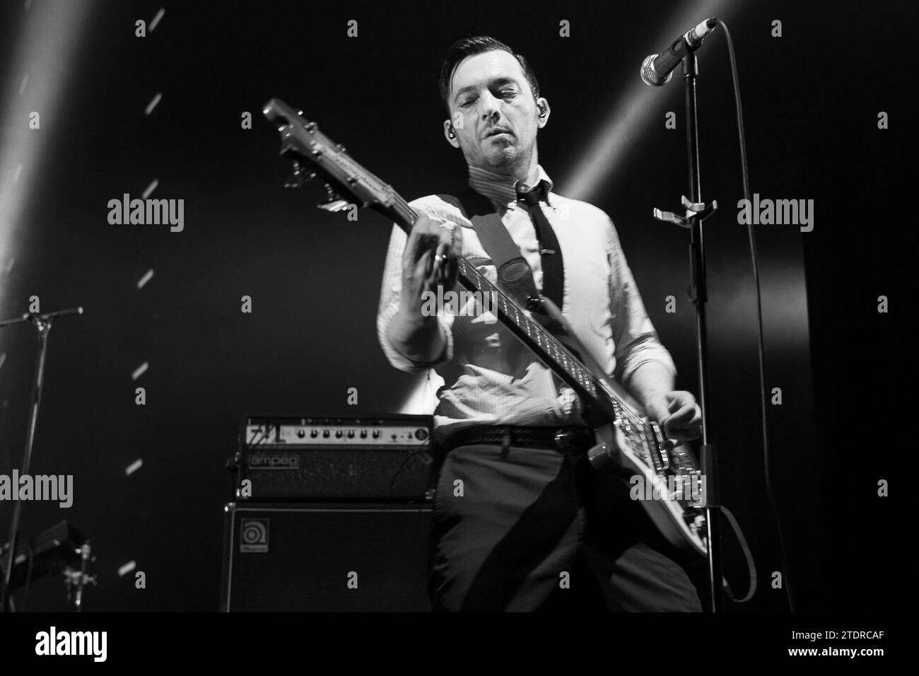 The french band Louise Attaque live at the AB | Le groupe francais ...