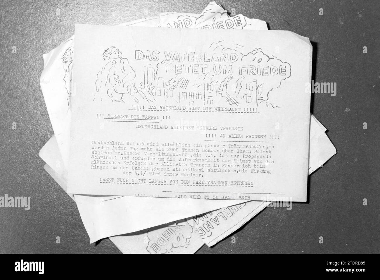 Wwii historical image hi-res stock photography and images - Alamy