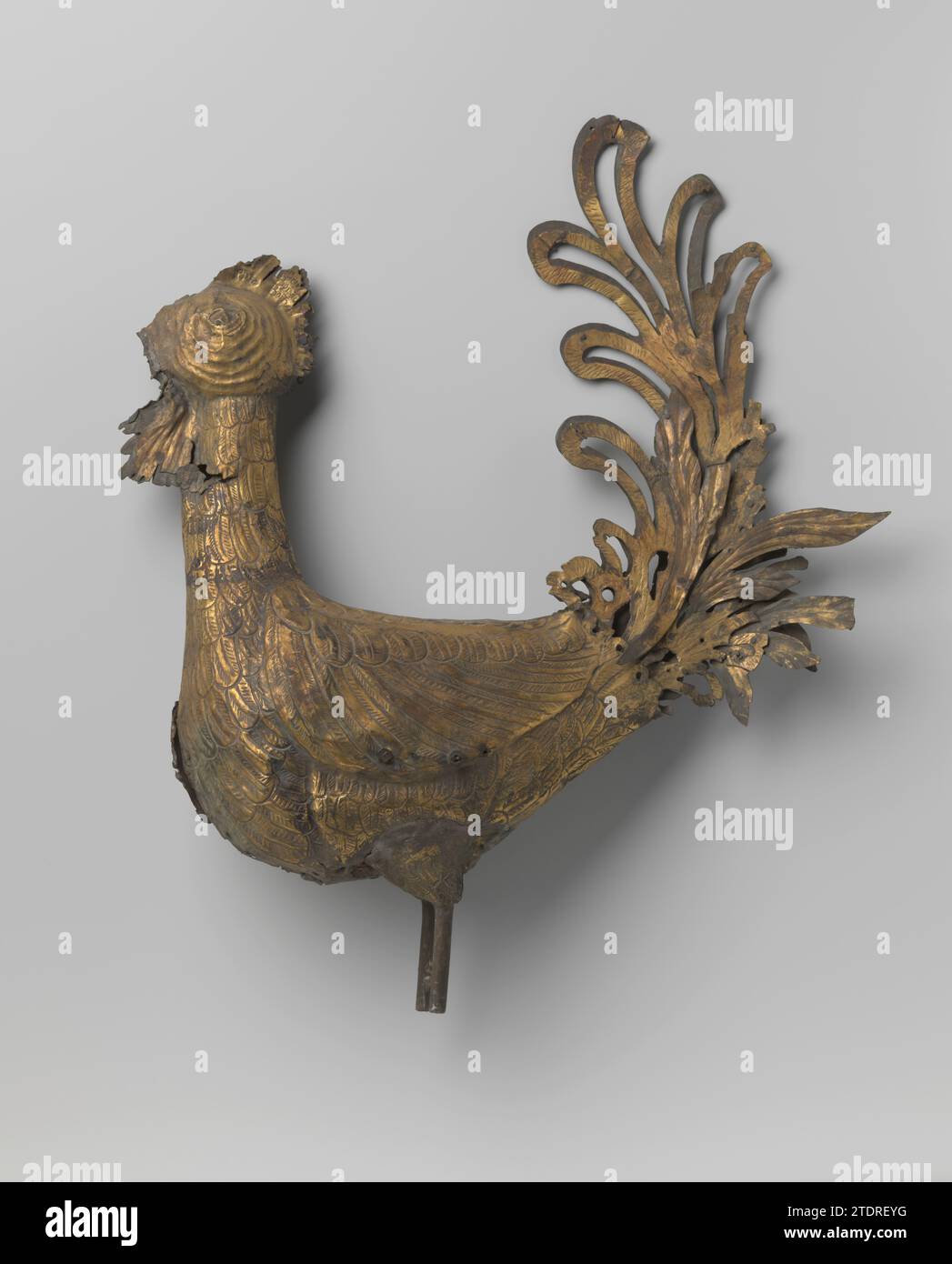 Windwijzer, 1500 - 1600 A gilded copper wind vane with rooster. Head ...