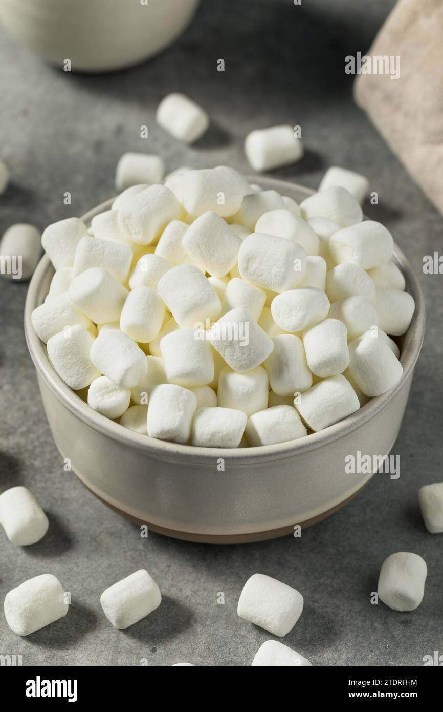 Mini treat hi-res stock photography and images - Alamy