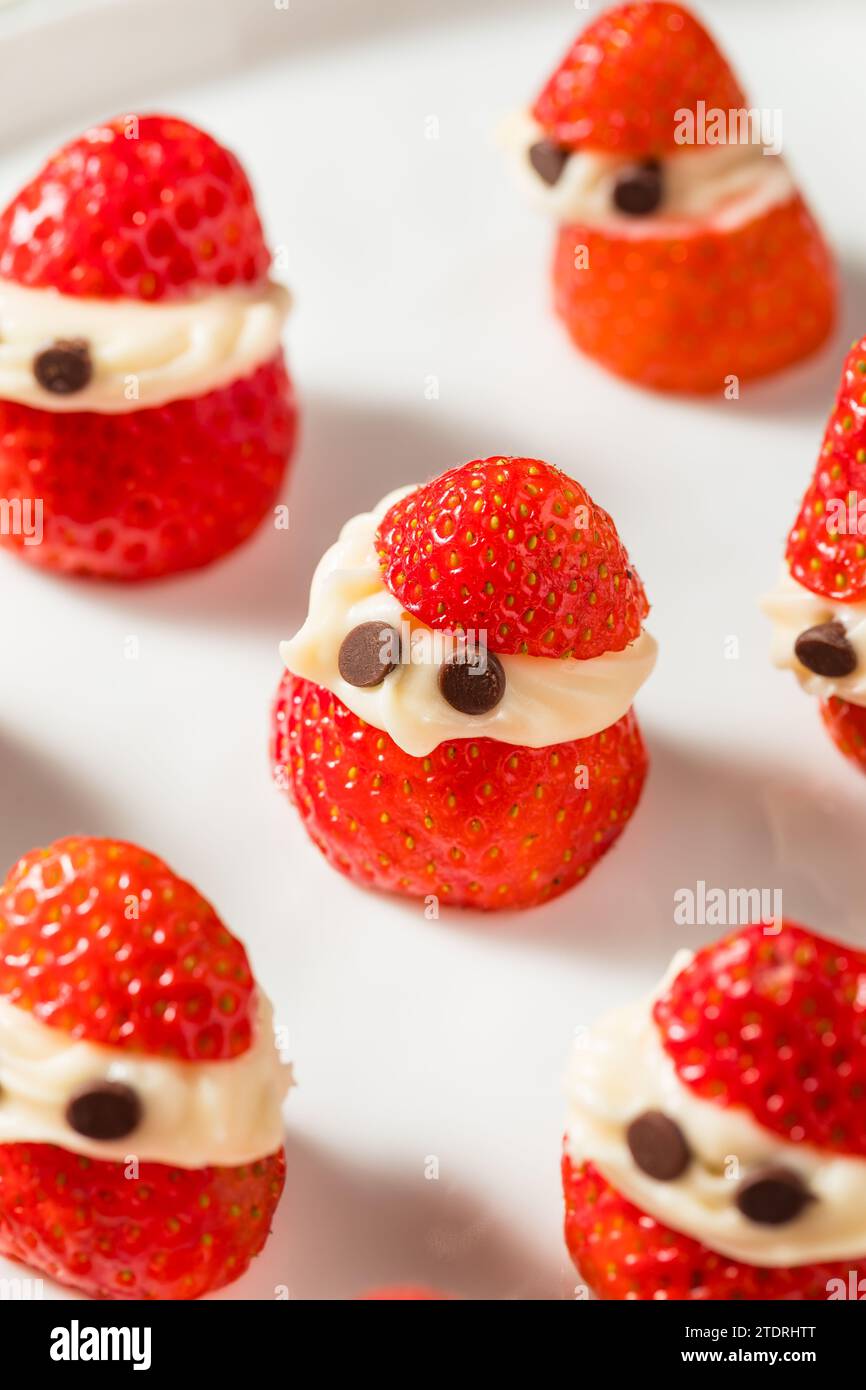 Santa santas hi-res stock photography and images - Alamy