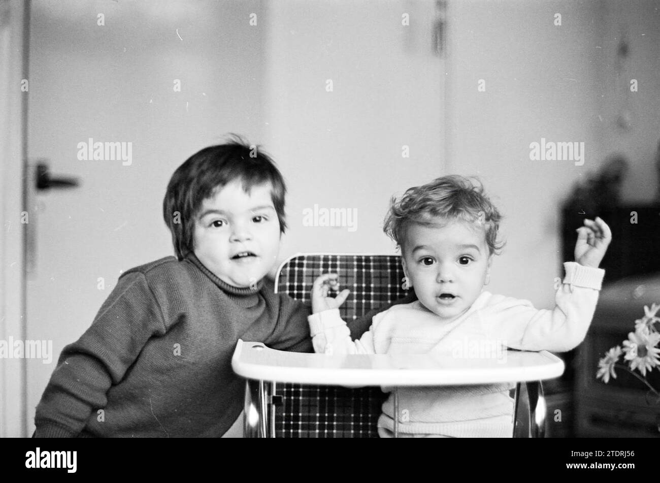 Greek children of the de Boer IJmuiden family, Persons, 19-11-1963 ...