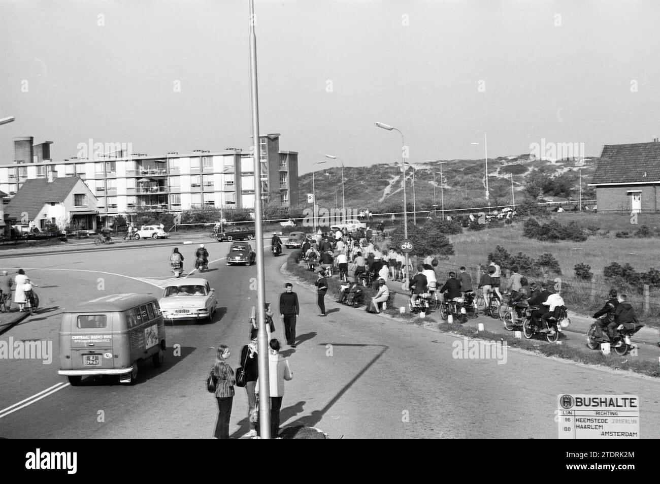17 05 1964 hi-res stock photography and images - Alamy