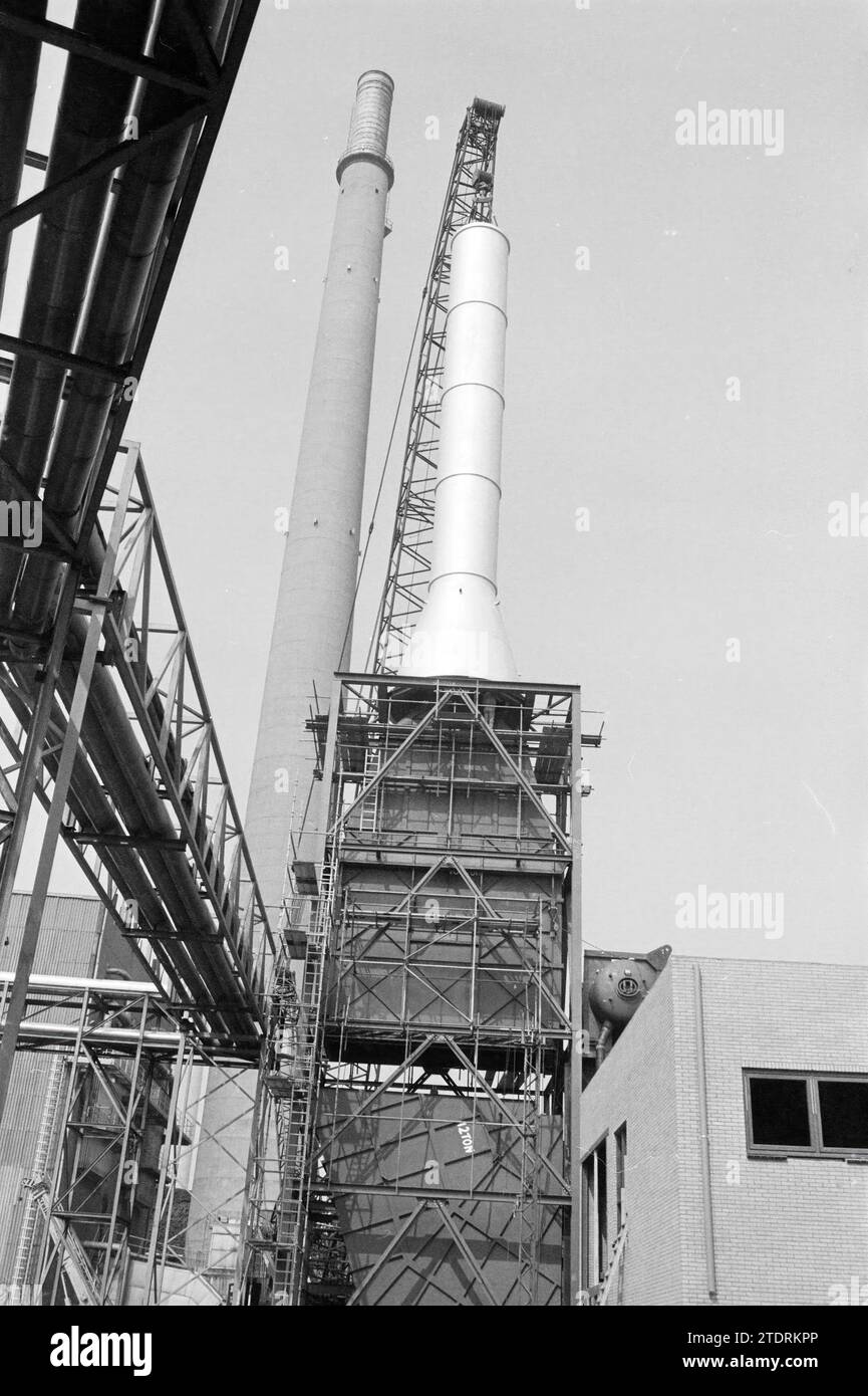 Installing a chimney at van Gelder paper, Van Gelder & Zonen paper ...