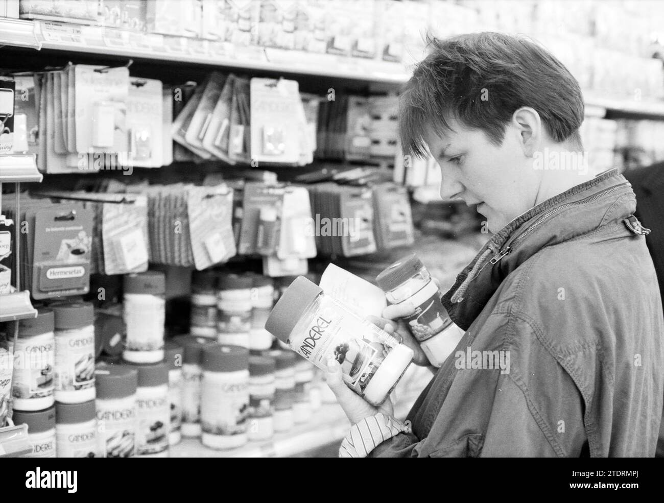 1990 supermarket hi-res stock photography and images - Alamy