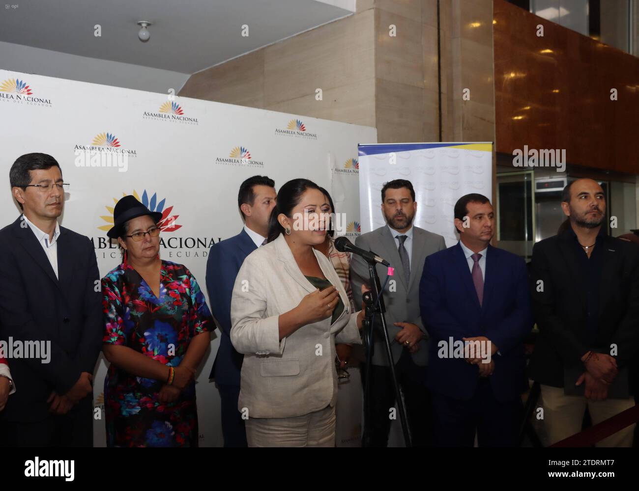 REUNION-ASAMBLEA-PREFECTOS-PAIS Quito, martes 19 de diciembre del 2023 ...