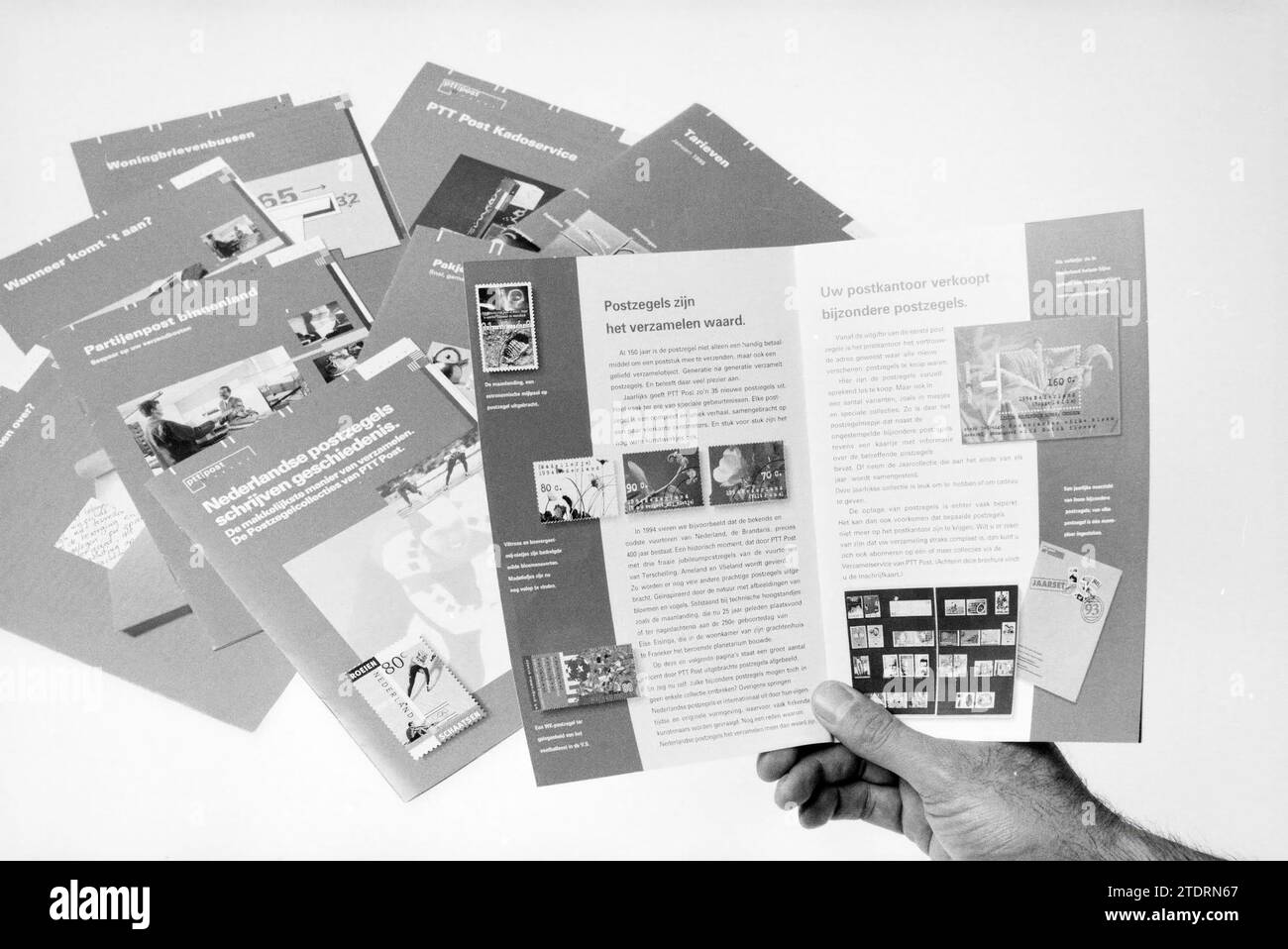 Brochures, PTT, 29-03-1995, Whizgle News from the Past, Tailored for ...