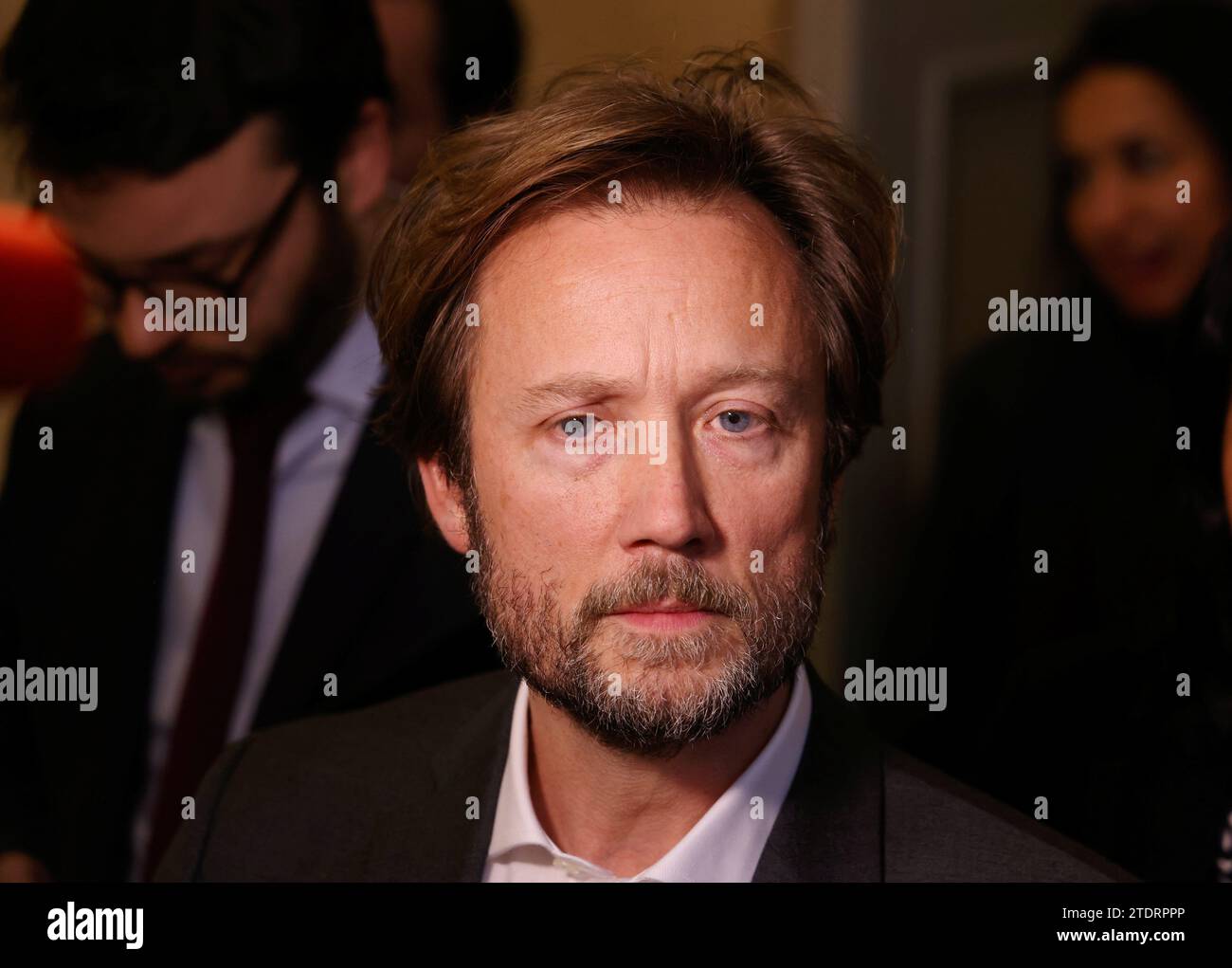 Trouver un accord hi-res stock photography and images - Alamy