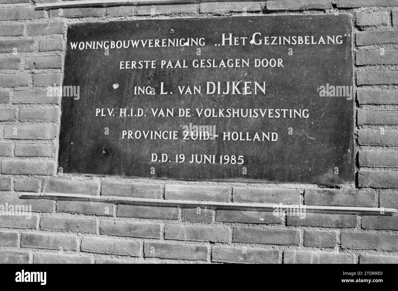 Unveiling stone krelagestraat lisse hi-res stock photography and images ...