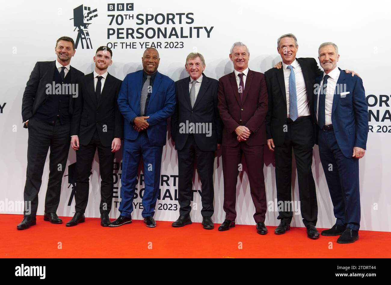 (left-right) Tim Sherwood, Andy Robertson, John Barnes, Kenny Dalglish ...
