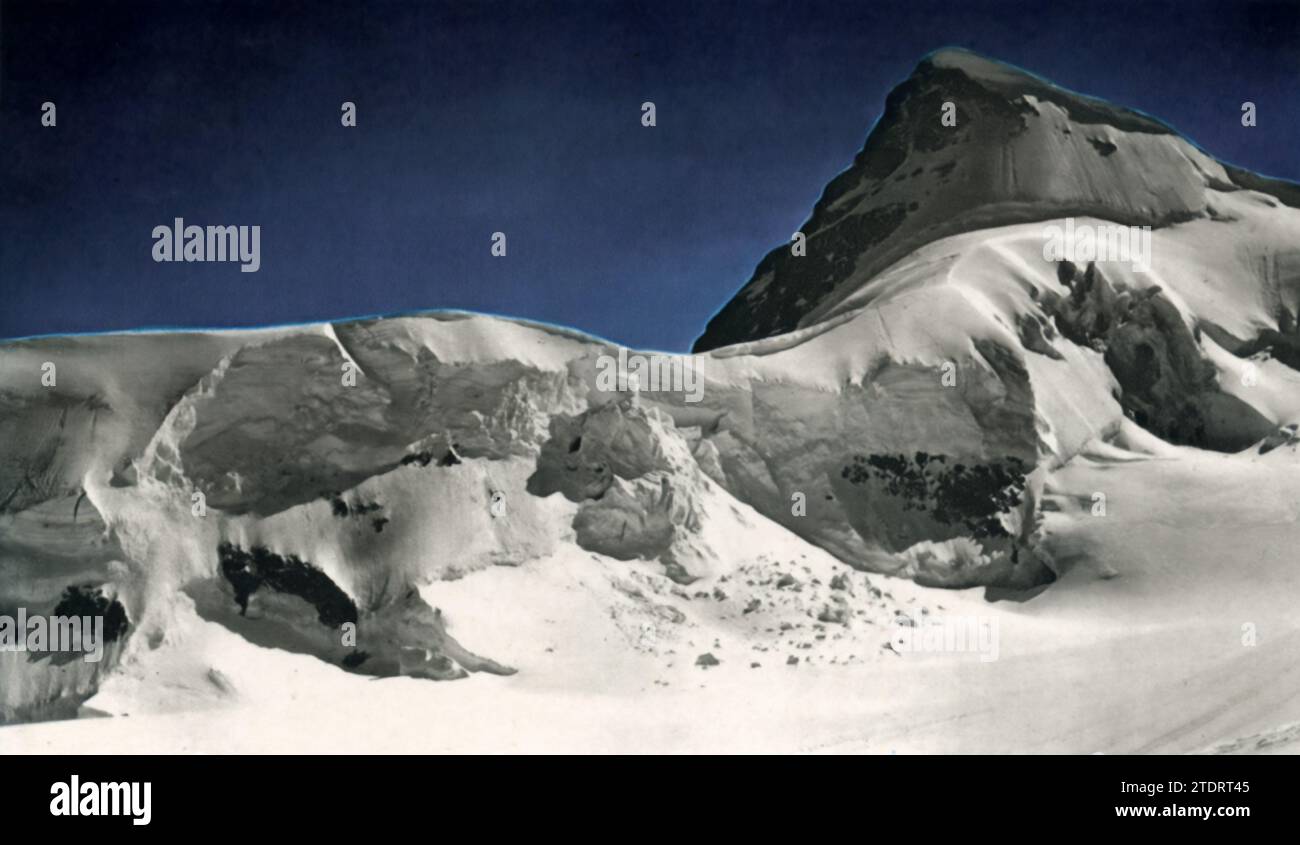 A color photograph from the set of 'Scott of the Antarctic' (1948 ...