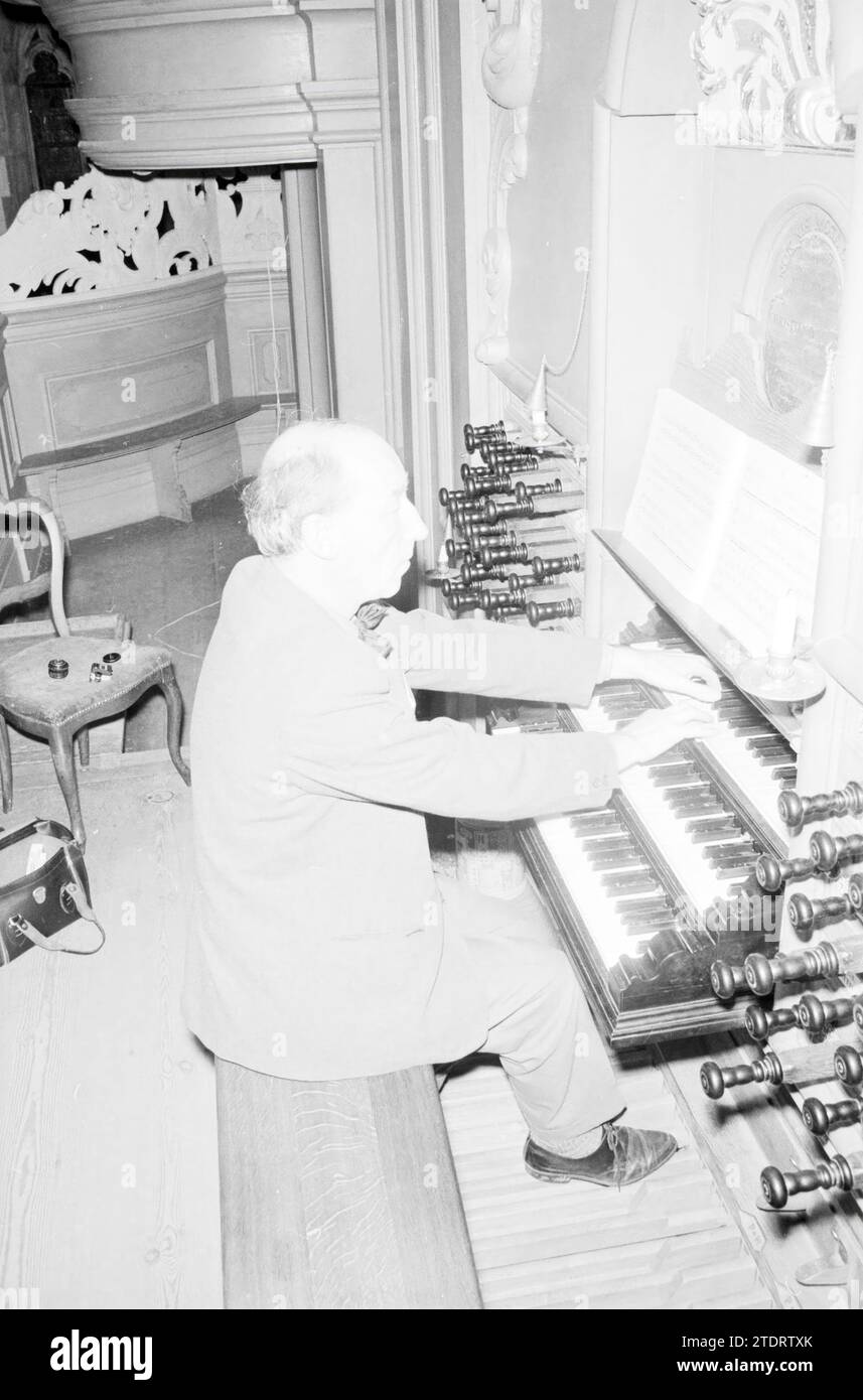 Organist albert de klerk plays hi-res stock photography and images - Alamy