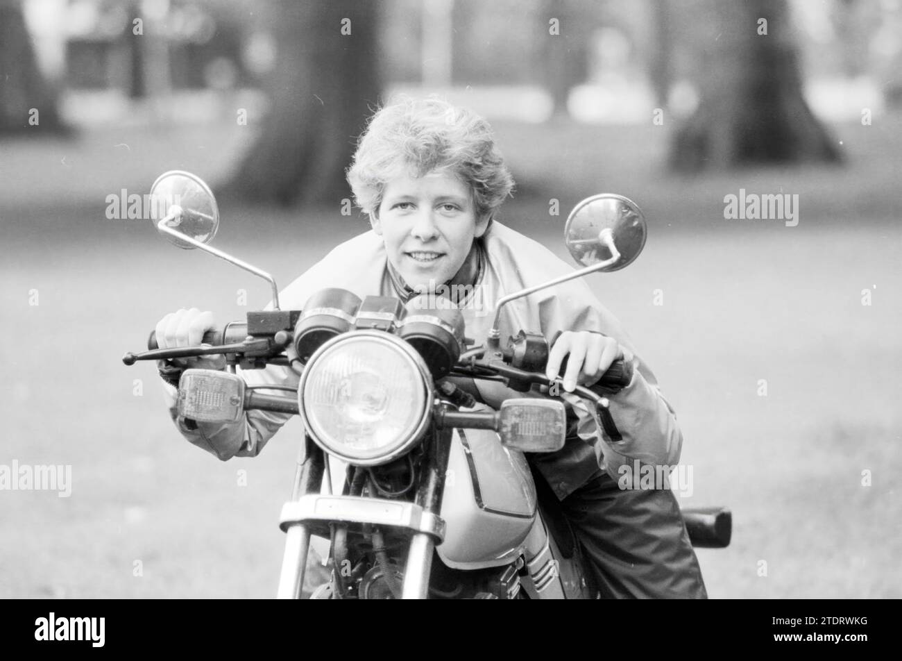 Clara motorcycle girl, Motorcycles, motorcycle race, 21-06-1987 ...