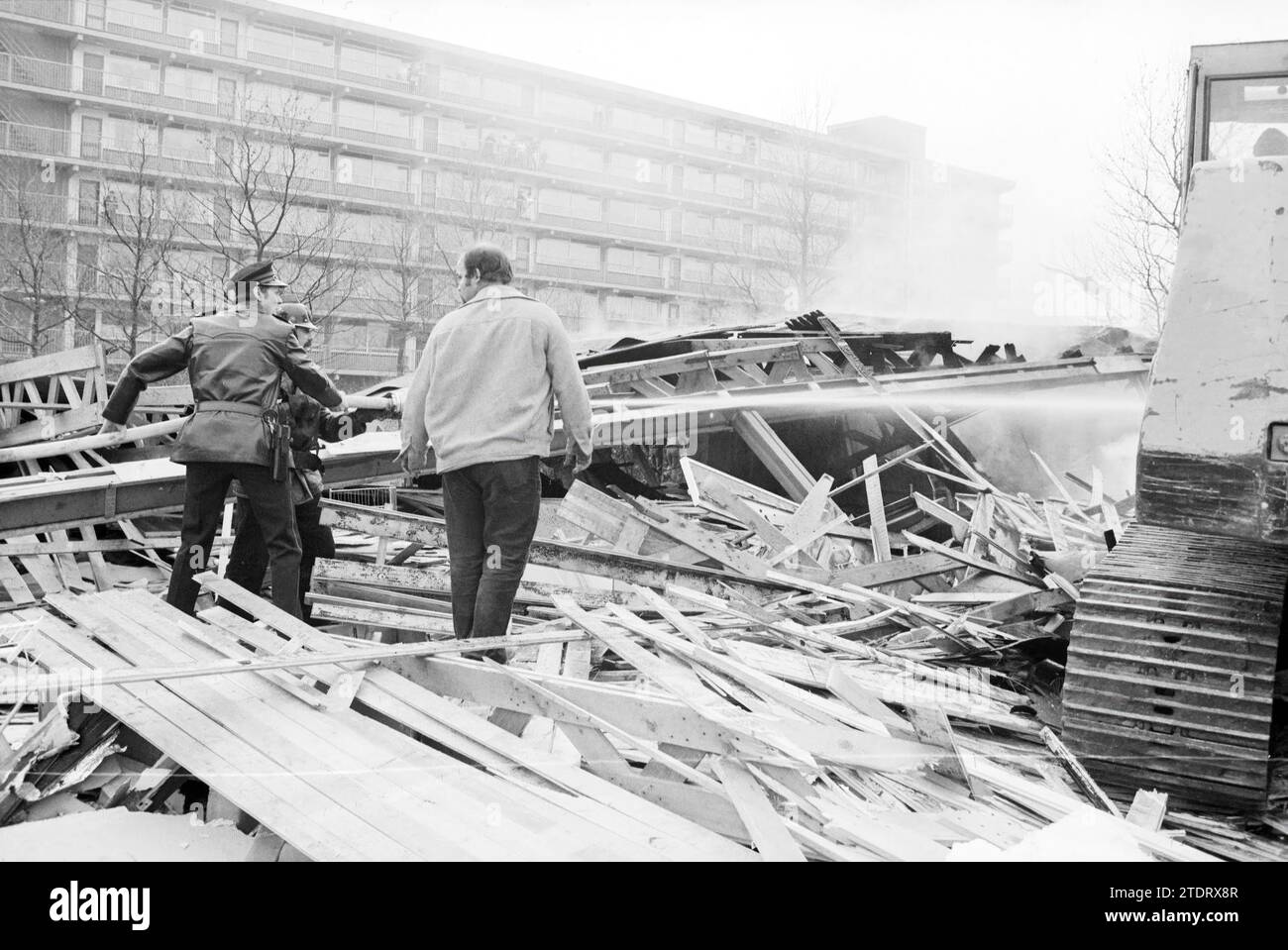 Fire demolition emergency store bernadottelaan hi-res stock photography ...