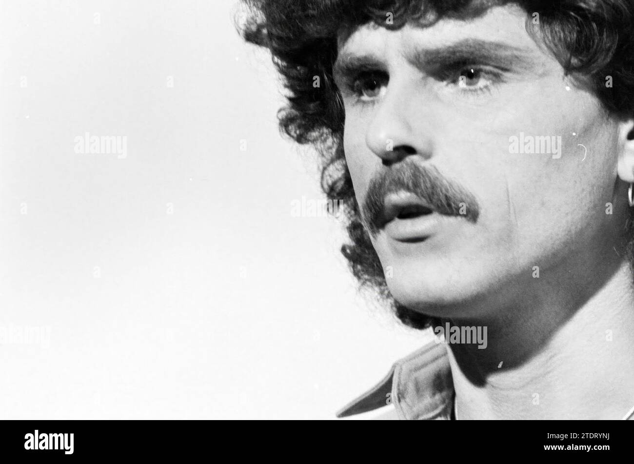 Portraits Robert Long, Robert Long, 20-01-1977','04-03-1977','08-04 ...