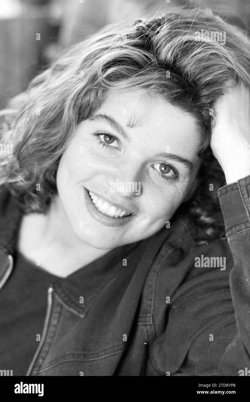 Nancy lodder hi-res stock photography and images - Alamy