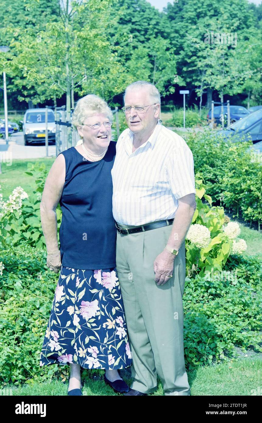 Van loon hi-res stock photography and images - Alamy