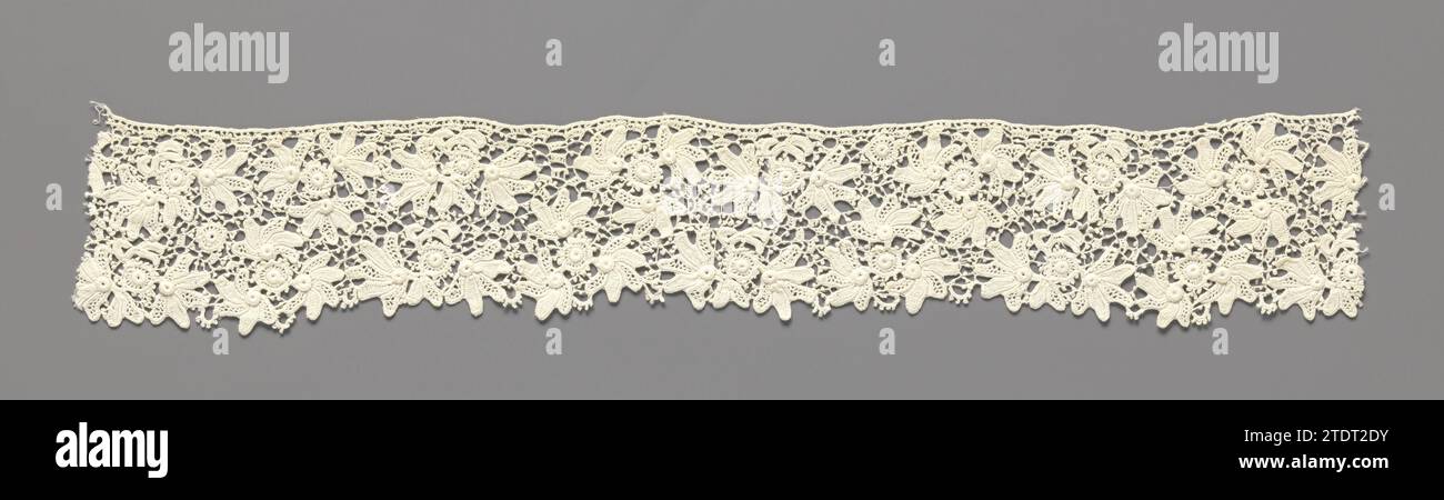 Hand shaped leaves hi-res stock photography and images - Alamy