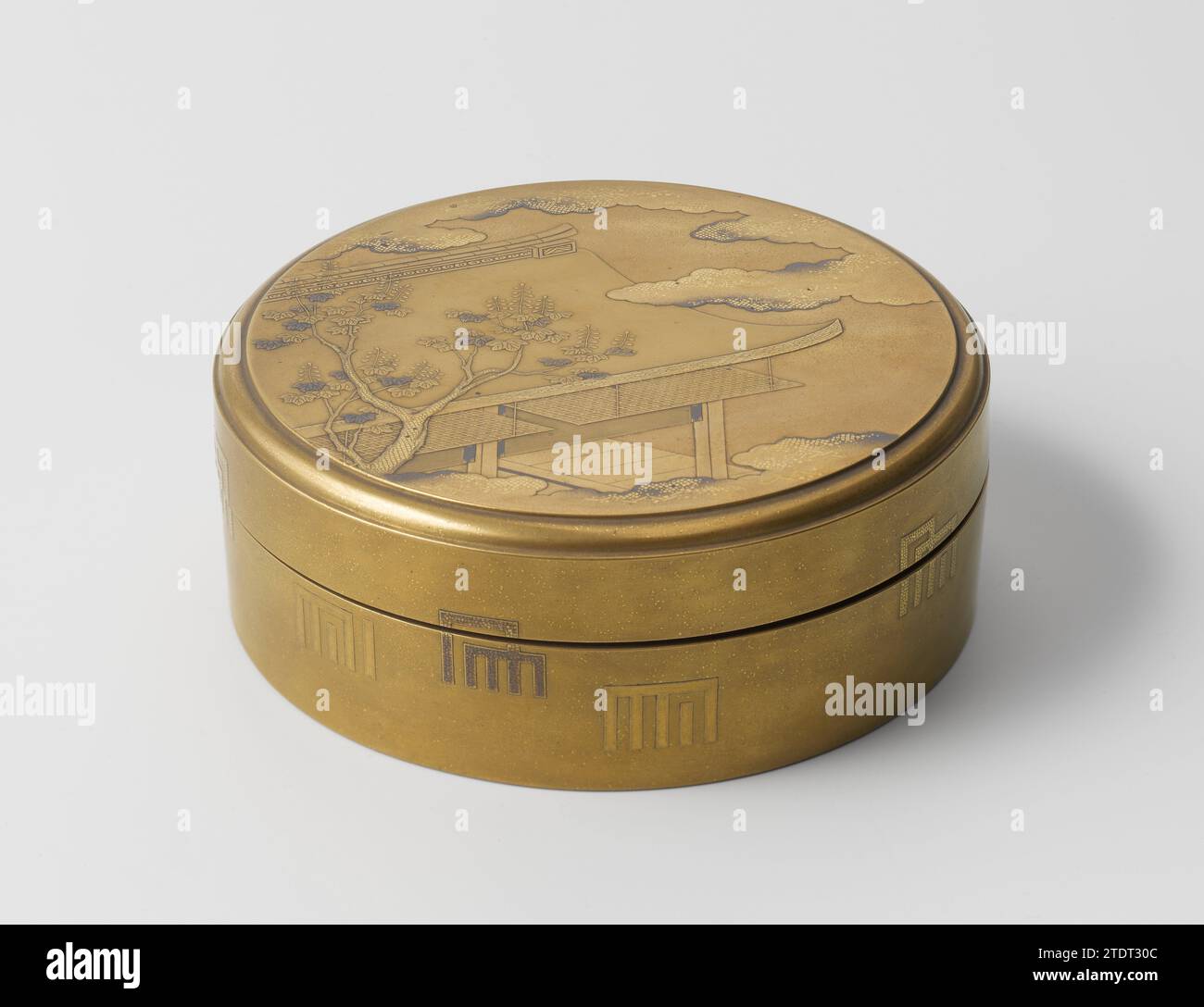 Round box containing eight small round boxes hi-res stock photography ...