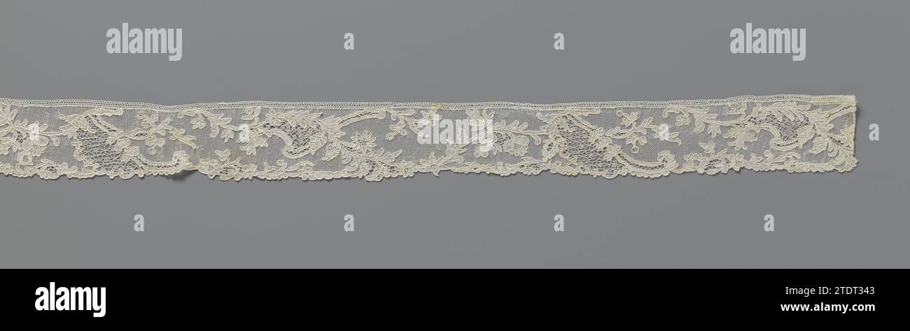 Strip of needle side with half oval crowned with a daffodil, anonymous ...