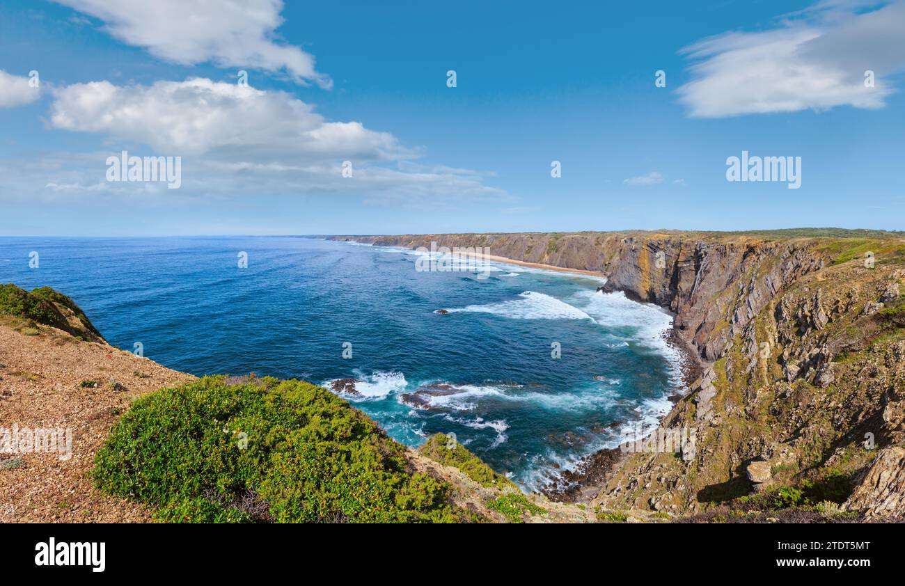 Summer Atlantic ocean coast landscape with sandy beach (Aljezur ...