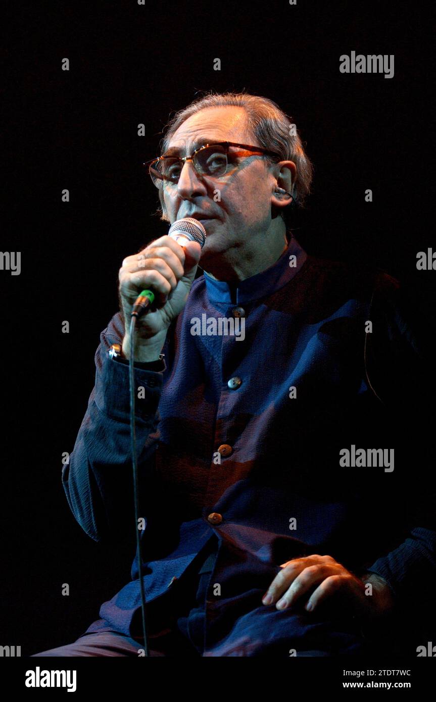 Franco battiato photographs hi-res stock photography and images - Alamy